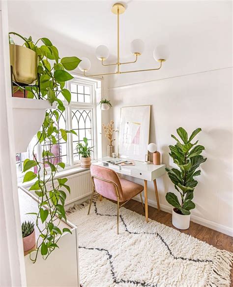 25 Office Decor Ideas From Instagram For Anyone Working From Home