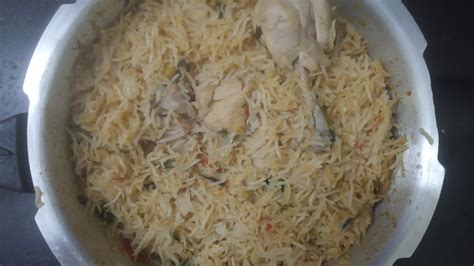 குக்கரில் சிக்கன் பிரியாணி குழையாமல் செய்வது எப்படிchicken Biryani