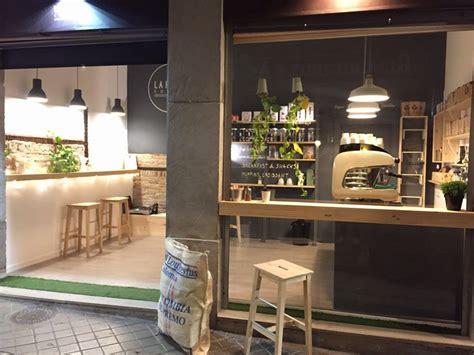 라 핀카 커피 코레지오 카탈리노 점