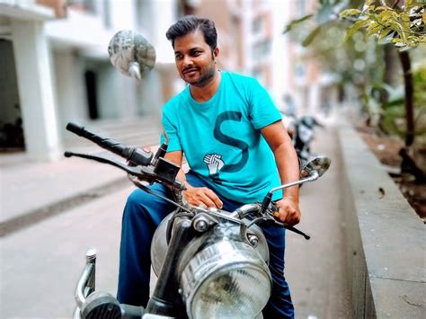 Pin By Manoj Tripathi On Manoj Tripathi Film Director Movie Director