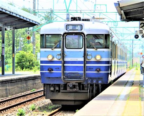 Jr東日本 国鉄115系電車 クモハ115 1552 柿崎駅 鉄道フォト・写真 By 鉄道のお爺さんさん レイルラボraillab