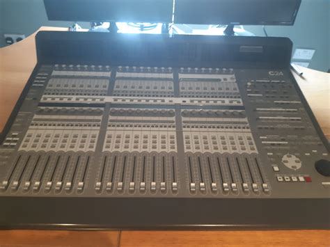 Digidesign C 24 Resurface