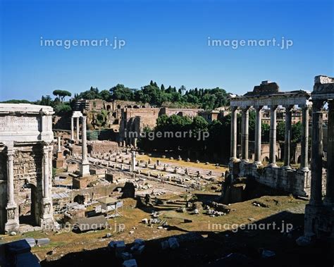 イタリア フォロ・ロマーノの写真素材 2010077 イメージマート