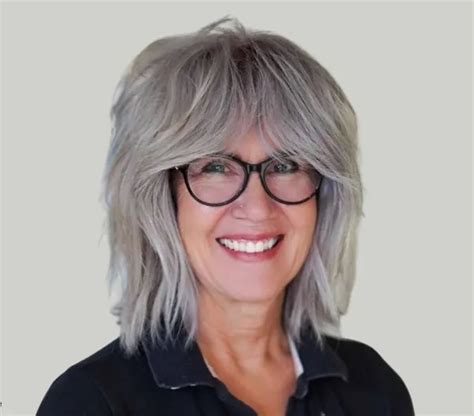 The 10 Best Hairstyles For Women Over 70 Reademall