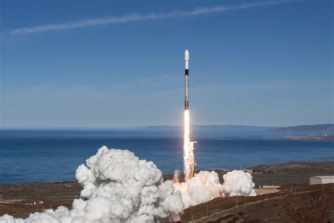 Spacex Lancia Con Successo La Missione Transporter 11 Con Oltre 100