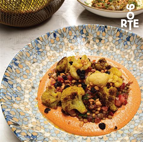 😋 Πόση Ανατολή σε αυτό το Forte Charitos Restaurant Facebook