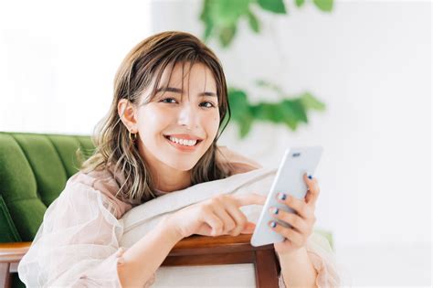 Pococha（ポコチャ）の拍手（パチパチ）とは？メリットを注意点を解説 Ship 公式ライバー事務所