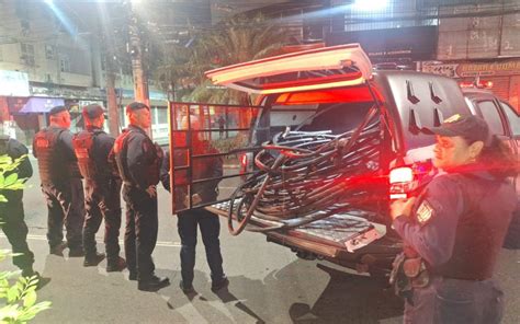 Guarda Municipal prende trio por furto de cabos em São Gonçalo Folha