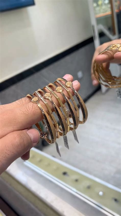 ‎زرگری و جواهری احمرنژاد‎ ‎⚜️النگو تخصص ماست⚜️ برای دریافت اطلاعات