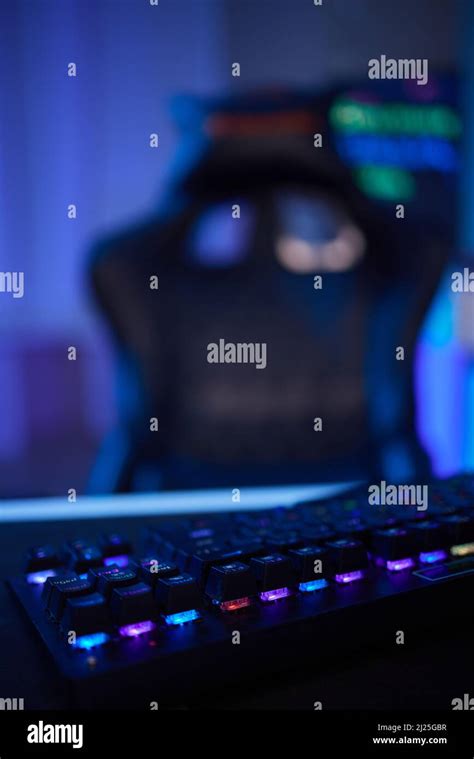 RGB Gaming Keyboard Bright Colorful Keyboard Soft Focus Mechanical