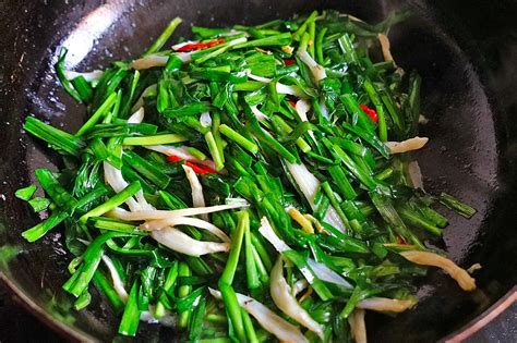 明日立春，吃立春饭这菜莫错过，和银鱼干炒味道棒极了，越吃越香 搜狐大视野 搜狐新闻