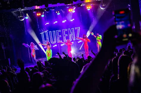Faqs Queenz The Show With Balls