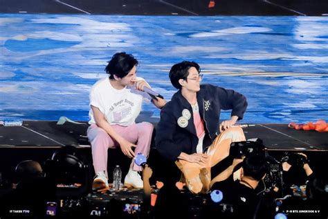 Ittakestwo Kookv On Twitter Taekook Foto Bts Las Vegas