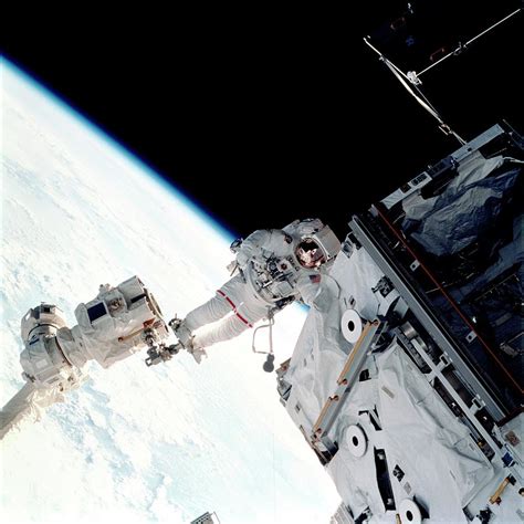 Space Walk On The Iss Photograph by Nasa/science Photo Library - Fine ...