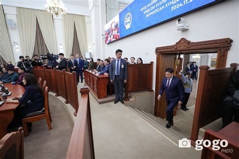 ФОТО УИХ ын чуулганы хүндэтгэлийн хуралдаанаас