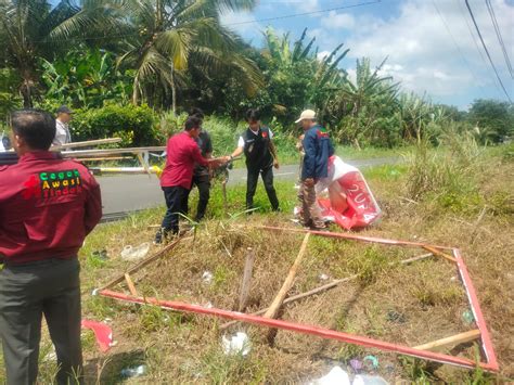 BANDEL APK Caleg Masih Ditemukan Berdiri Kokoh Saat Masa Tenang