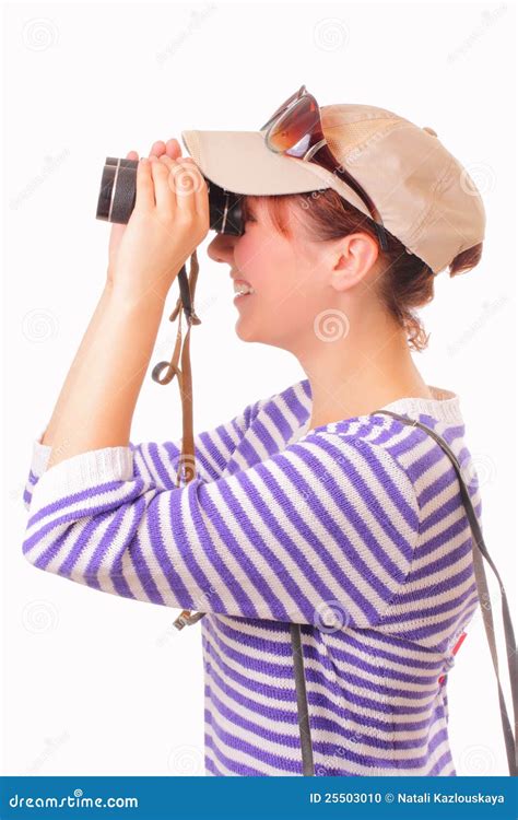Belle Jeune Fille Regardant Par Des Jumelles Photo Stock Image Du