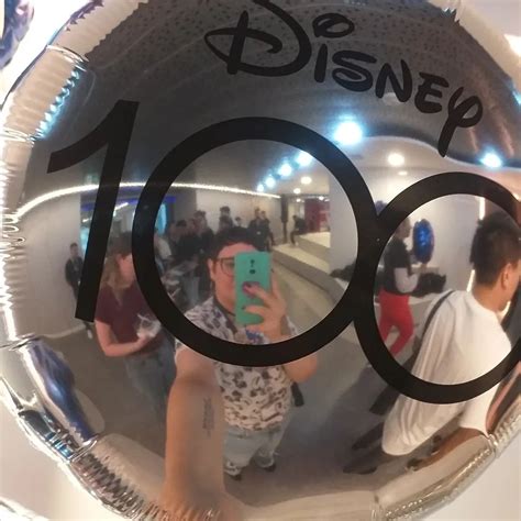 Há Exatos 100 Anos Nascia Uma Pequena Empresa Familiar Que