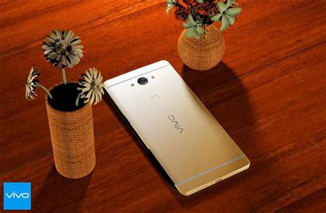 Bbkの6gb Ram端末「vivo Xplay 5」の端末画像が流出 Bbk 02 Jugglycn