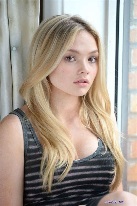 Alyvia Alyn Lind Nude Sex Leaks