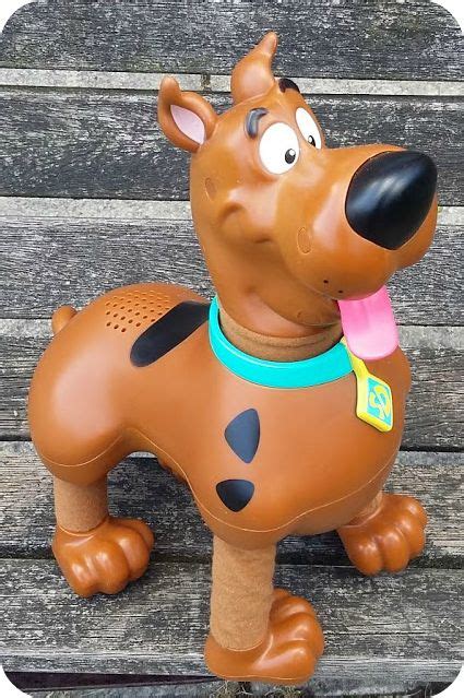 Scooby Doo Crazy Legs Red Rose Mummy