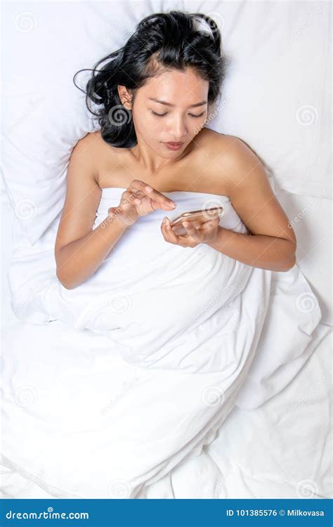 Naked Asian Bed Telegraph