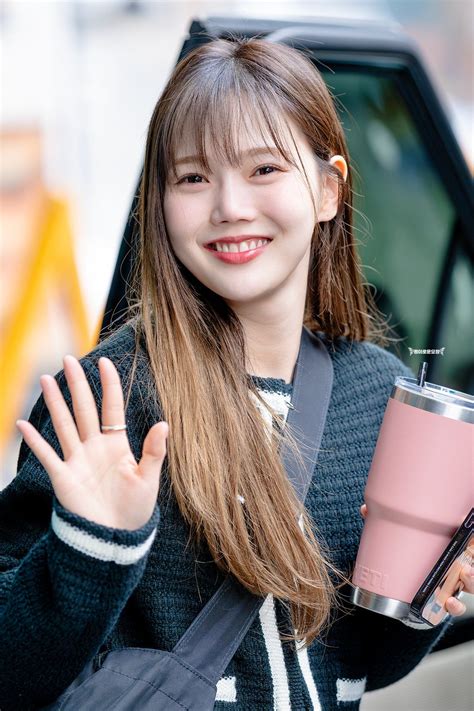 오마이걸 효정 촬스의 이슈와 유머