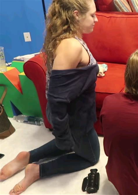 Elaina Keyess Feet