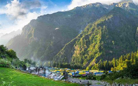 Kasol Kheerganga Trek Package Ultimate Adventure Awaits