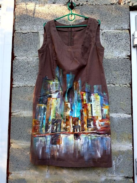Pin von Iskra Yordanova auf hand painted shirt | Designer kleider ...