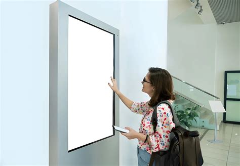Unlocking The Potential Advanced Features Of Interactive Display Panels