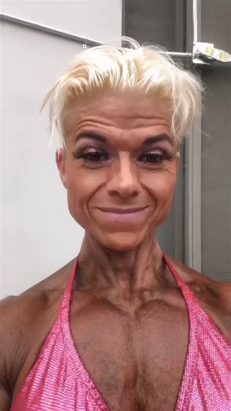 Female Muscle Fan On Twitter Rt Tamaramakar Backstage At The