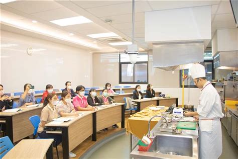 “train The Trainer” ส่งต่อความรู้สู่โรงเรียน ที่วิทยาลัยดุสิตธานี