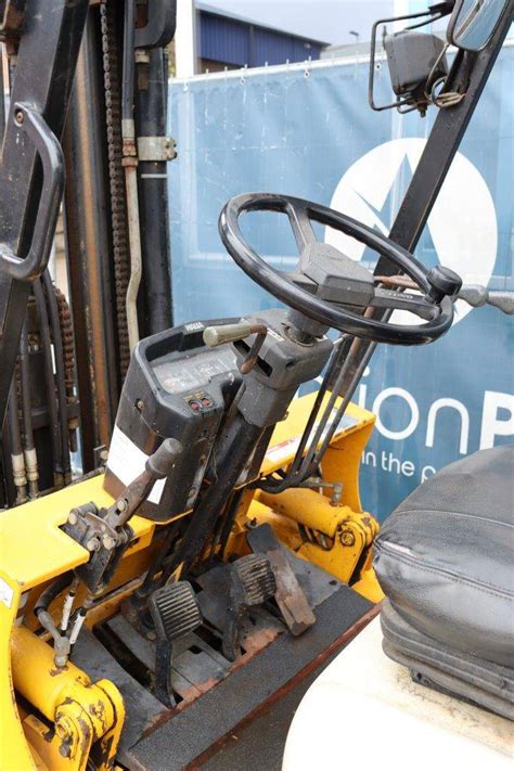 Heftruck Halla HDF25 Diesel 2500kg | Auctionport