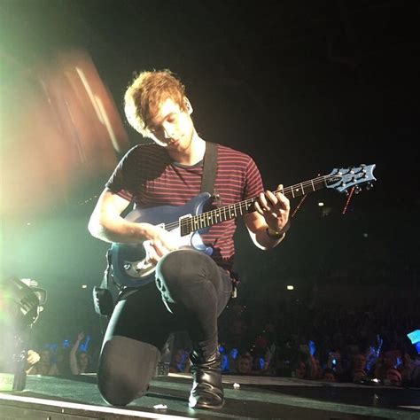 Fluffy Imaginesblurbsand Fake Text Messages Luke 1d And 5sos Luke