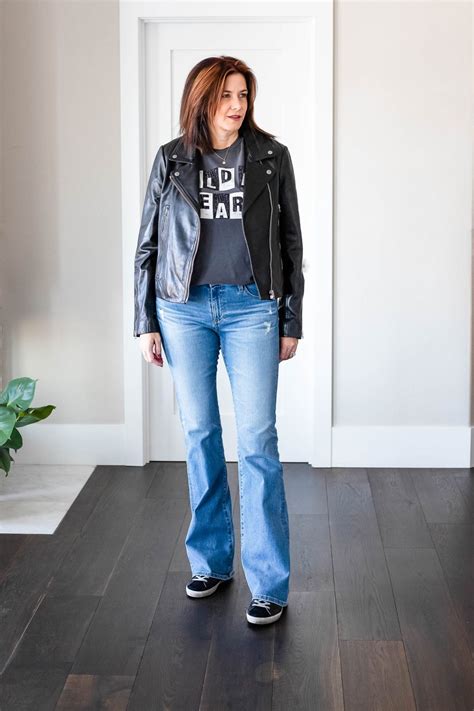 How To Wear Bootcut Jeans Styledahlia Outfits