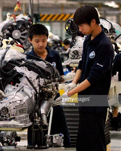 Bmw 3 Series Photos And Premium High Res Pictures Getty Images