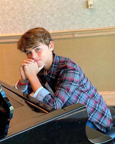 Picture Of Chris Leneave In General Pictures Chris Leneave 1662739350