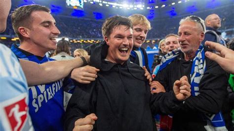 Zeit Und Routenplan So Feiert Der Hsv Heute Den Doppel Aufstieg Ndrde