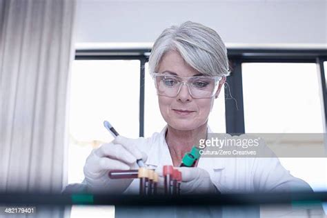 Shelf Labeling Photos And Premium High Res Pictures Getty Images