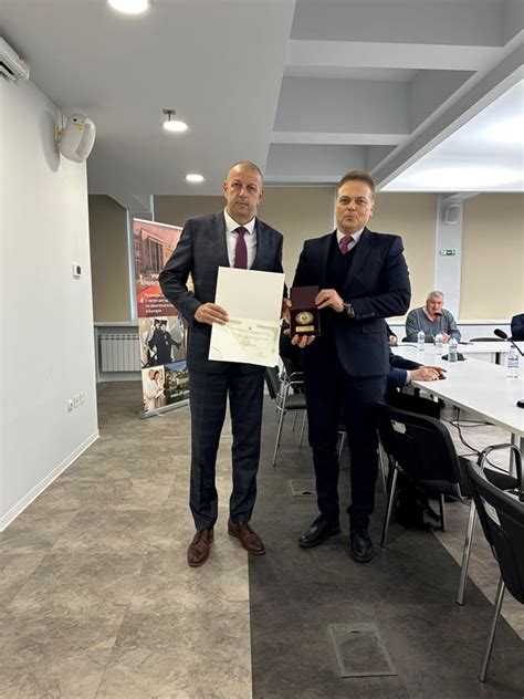 Атанас Урджанов бе удостоен с почетна грамота „Професор от практиката Български Фермер