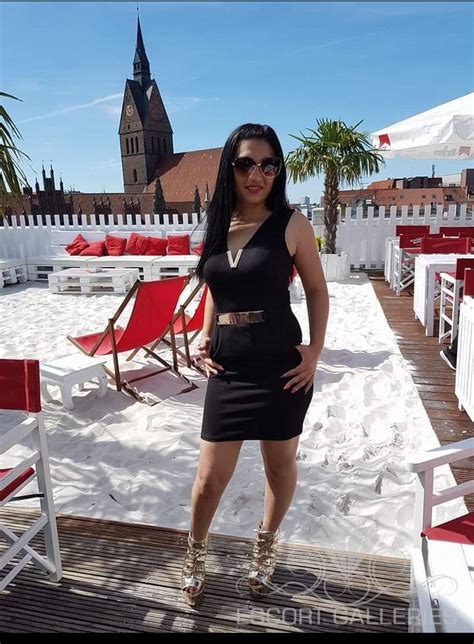 Aishe 27 Escort Lady In Göttingen