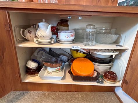 Assortment Of Kitchen Goods Beck Auctions Inc
