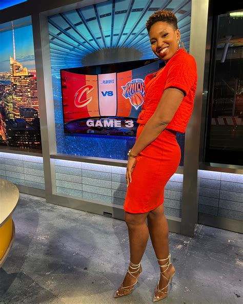 Monica Mcnutt In Playoff Mode As Stunned Nba Fans Tell Knicks Host