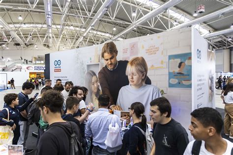 arduino and maker faire rome 2023 and interview with massimo banzi