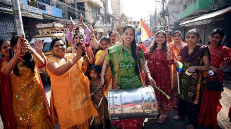 आदित्य ठाकरे ने मुग़ल राज से की शिंदे सरकार की तुलना बोले ठाणे से