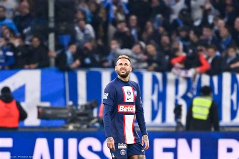 Psg Nouvelle Fiesta Polémique Pour Neymaravec Le Barça