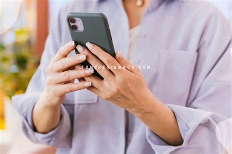 How To Turn Off Spell Check On Iphone Quick Guide Toms Review Box
