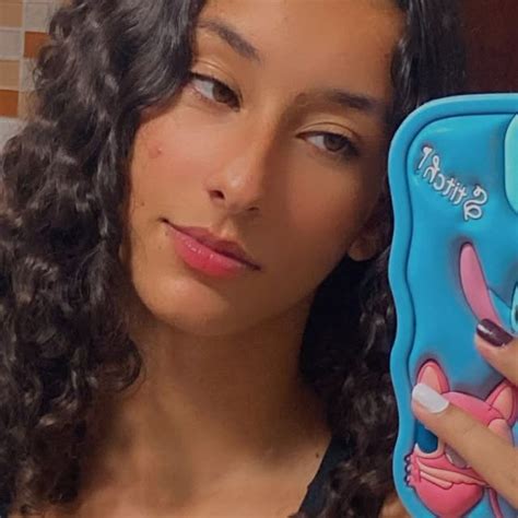 𝓢𝓸𝓯𝓲𝓪 𝓐𝓶𝓫𝓻𝓸𝓼𝓲𝓸🦋 Sofiaambrosio27 • Threads Say More