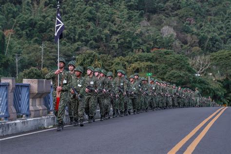 【那瑪夏區山地連教育召集訓練】5公里戰術行軍 精進召員戰技 軍聞 【那瑪夏區山地連教育召集訓練】5公里戰術行軍 精進召員戰技 青年日報